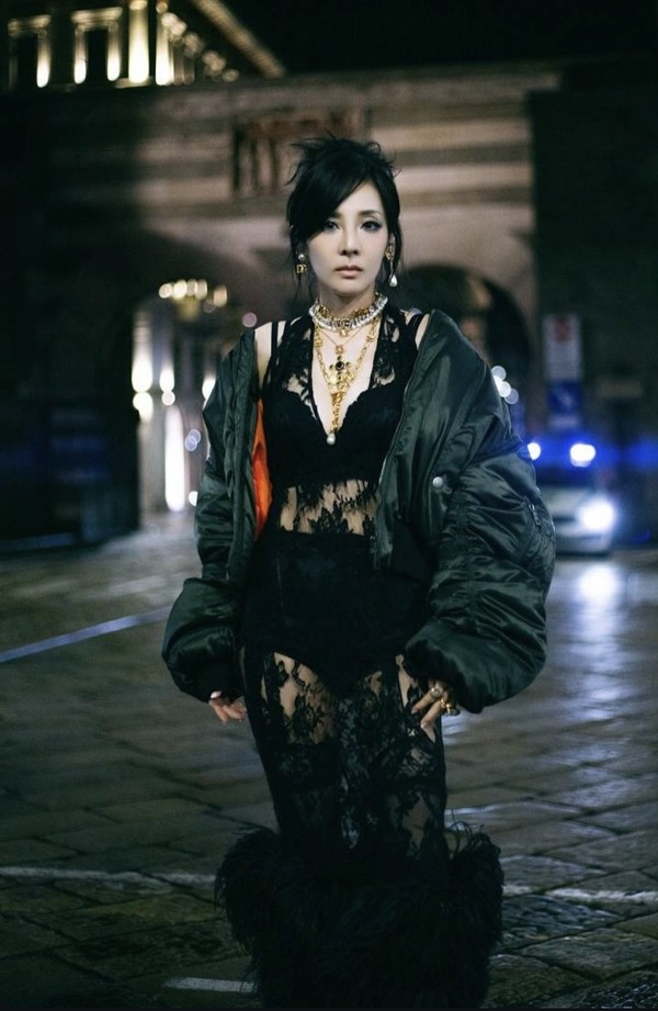 산다라박, 밀라노서 란제리룩으로 시선 집중