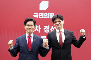김문수·한동훈, 국민의힘 2차 경선 통과